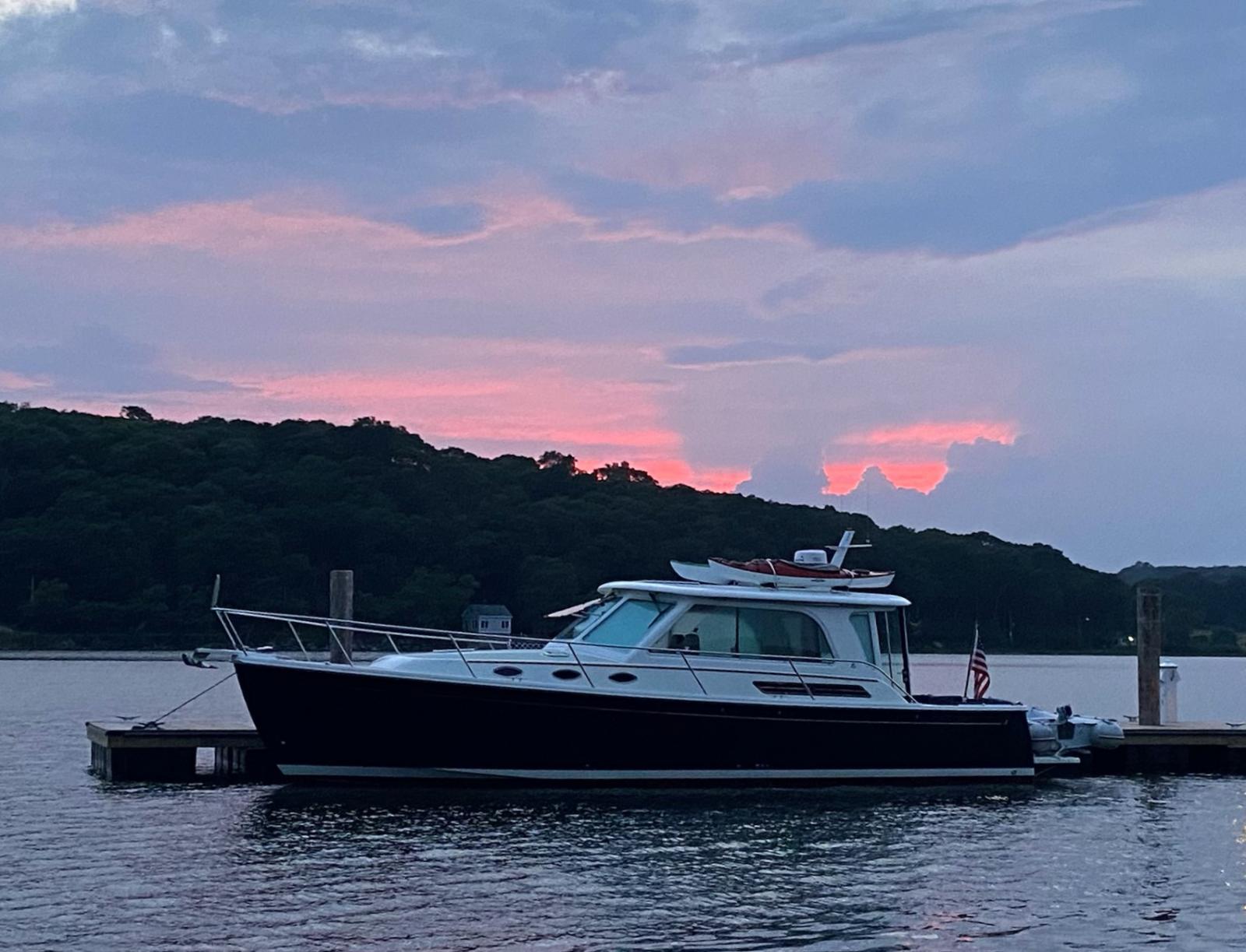 BC 37 sunset LIS cruise 22.jpg | SpinSheet