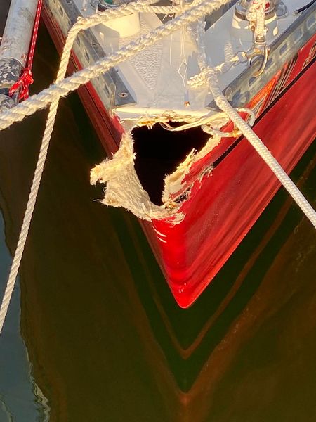 bow hole.jpg | SpinSheet